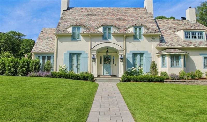 Greener Grass Ahead: Your Organic Lawn Fertilization Schedule Winter to ...